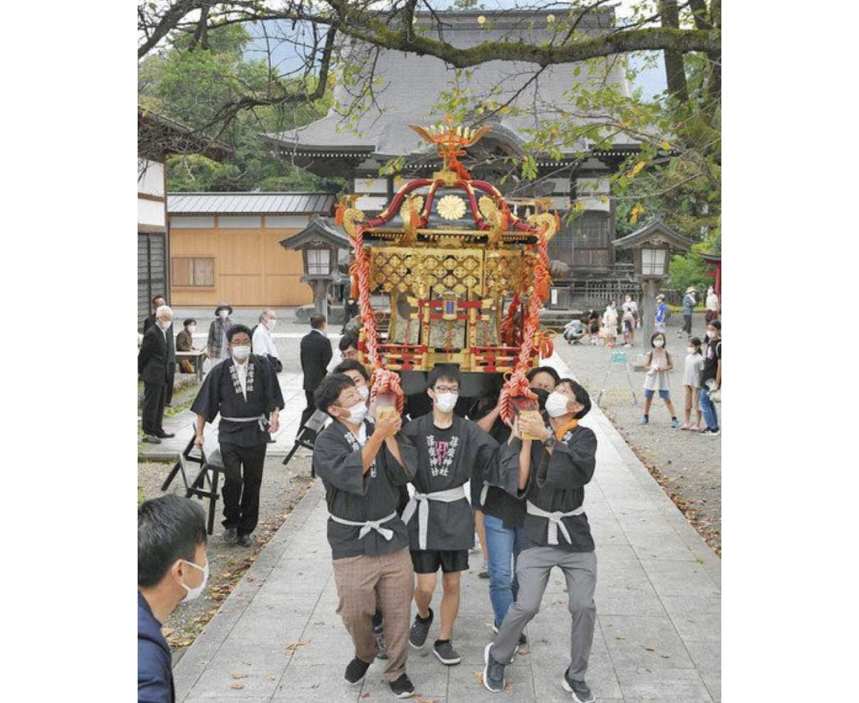 60年以上経て 本神輿を担ぐ 大野・篠座神社若者らフェスで | 日々URALA（ウララ）福井県のおすすめ情報