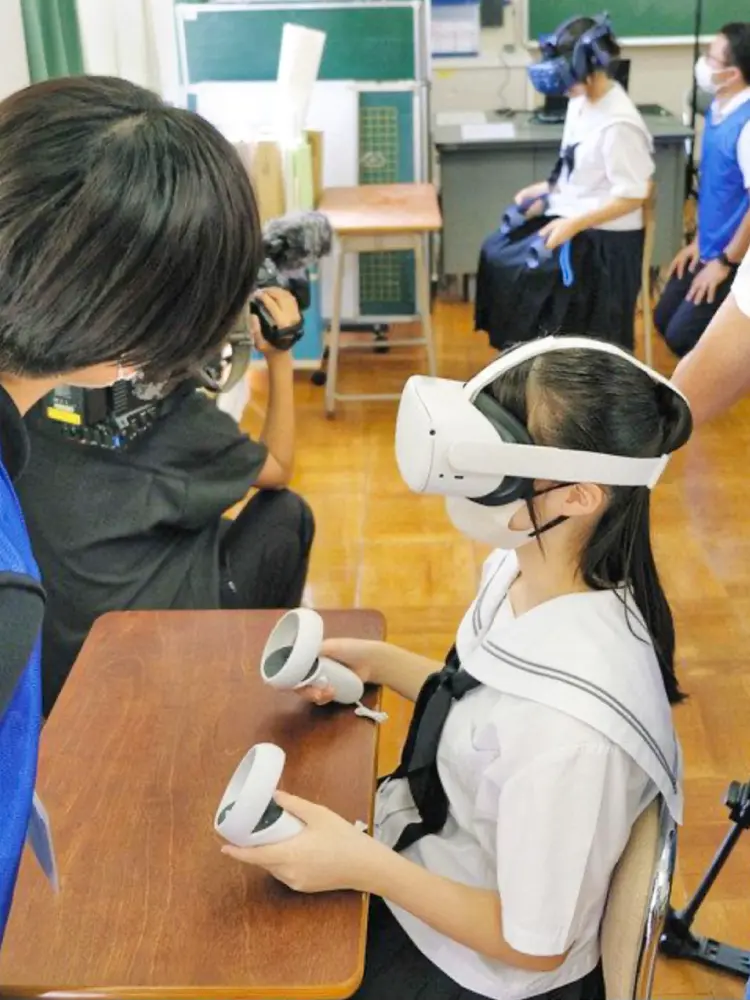 地震避難、VR使い疑似体験 福井・越廼中で防災教育プログラム | 日々URALA（ウララ）福井県のおすすめ情報