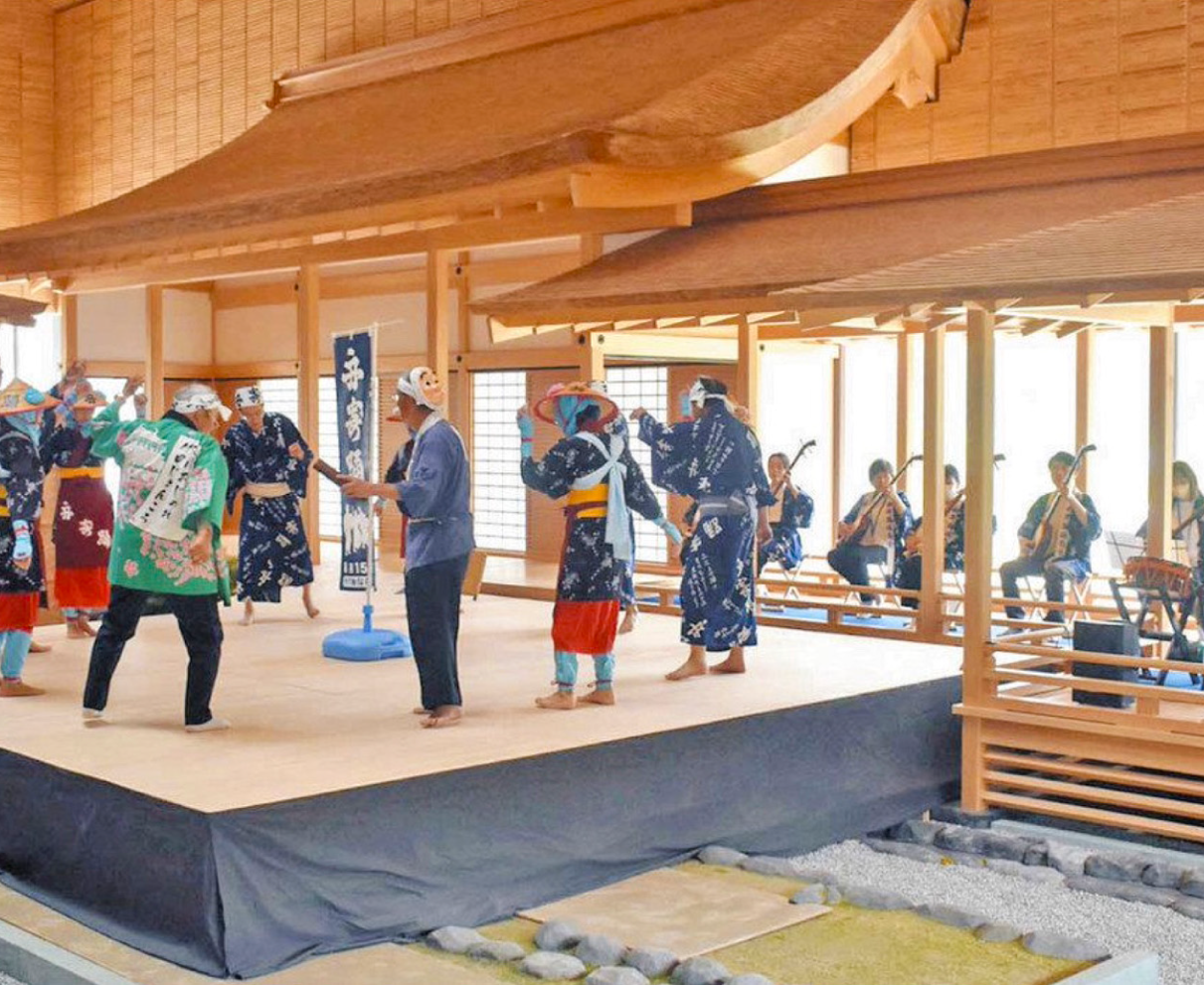 朝倉当主の館で「舟寄踊」 勇壮に | 日々URALA（ウララ）福井県のおすすめ情報