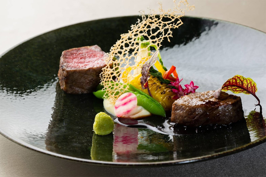 【12/21～25】クリスマス限定のランチビュッフェ&ディナーを開催。｜レストラン リーフテラス | 日々URALA（ウララ）福井県のおすすめ情報