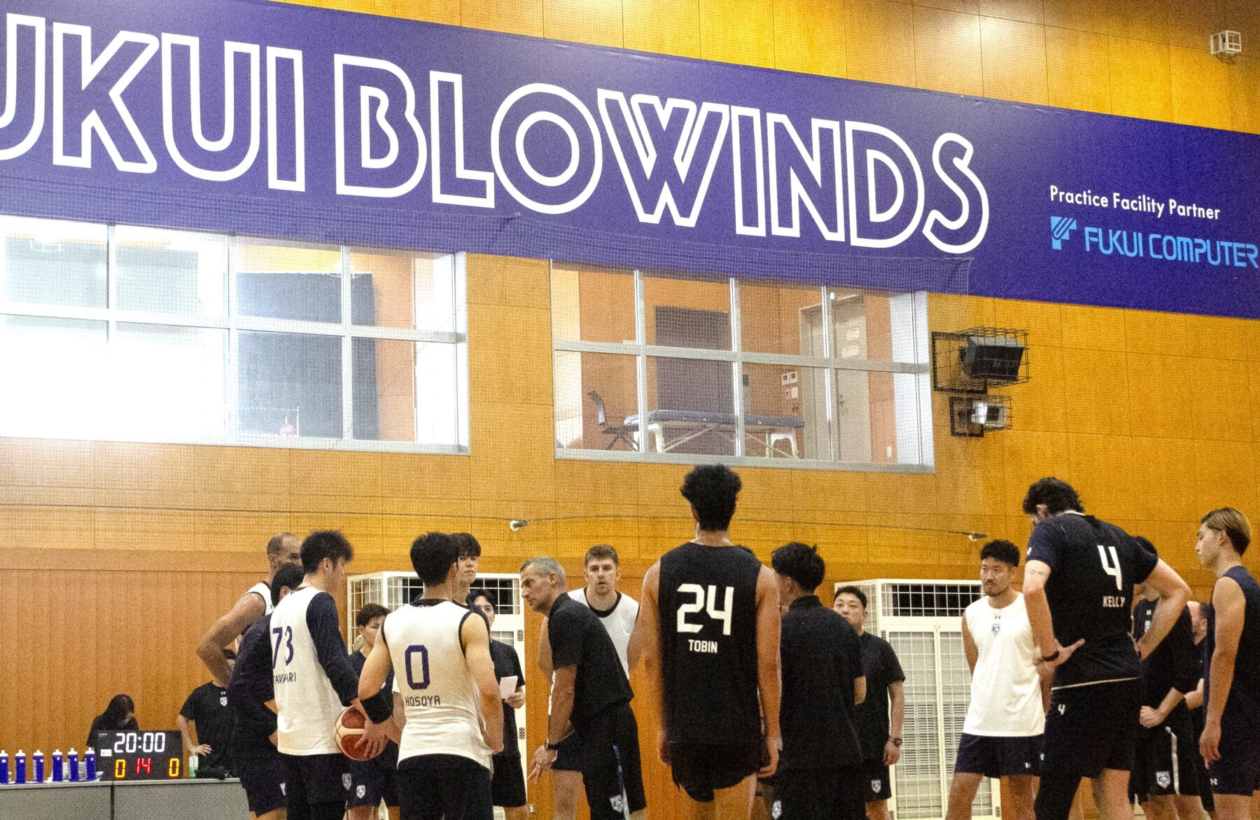 福井ブローウィンズ始動。「情熱を持って、ハードにプレーできるチームに」マテオ・ルビオHC | 日々URALA（ウララ）福井県のおすすめ情報